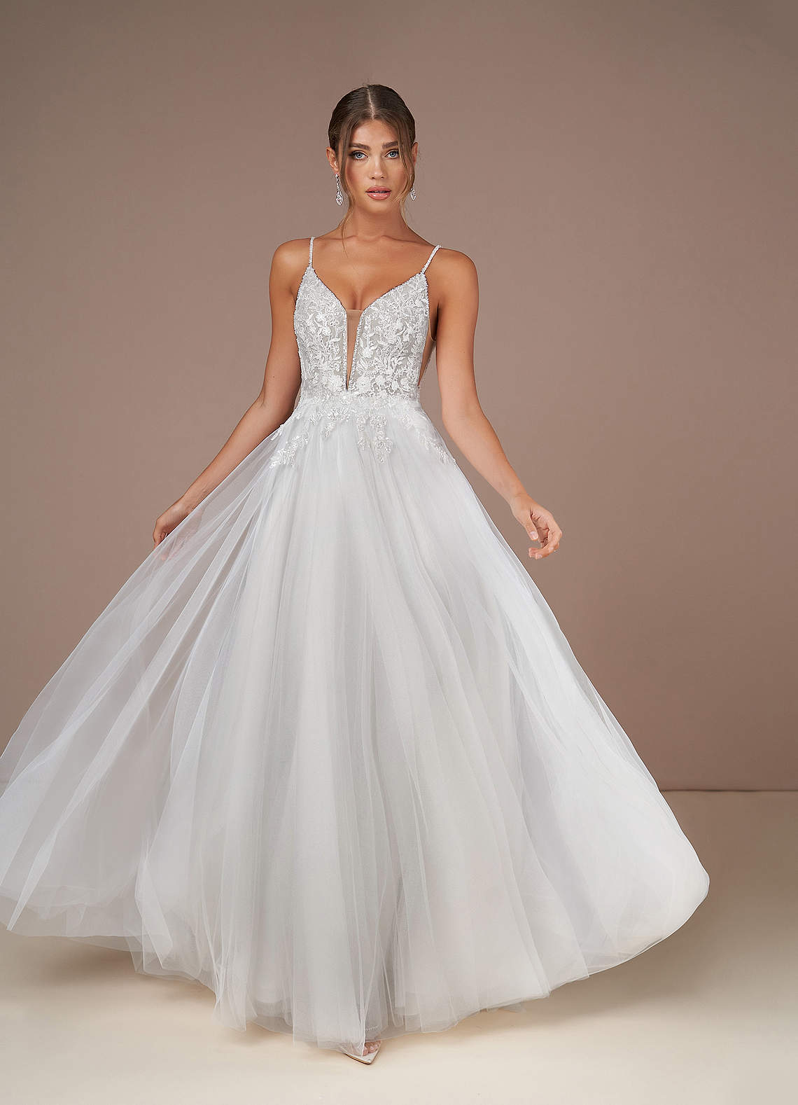 Diamond White/Frost Platinum A-Line V-Neck Sequins Tulle Chapel Train ...