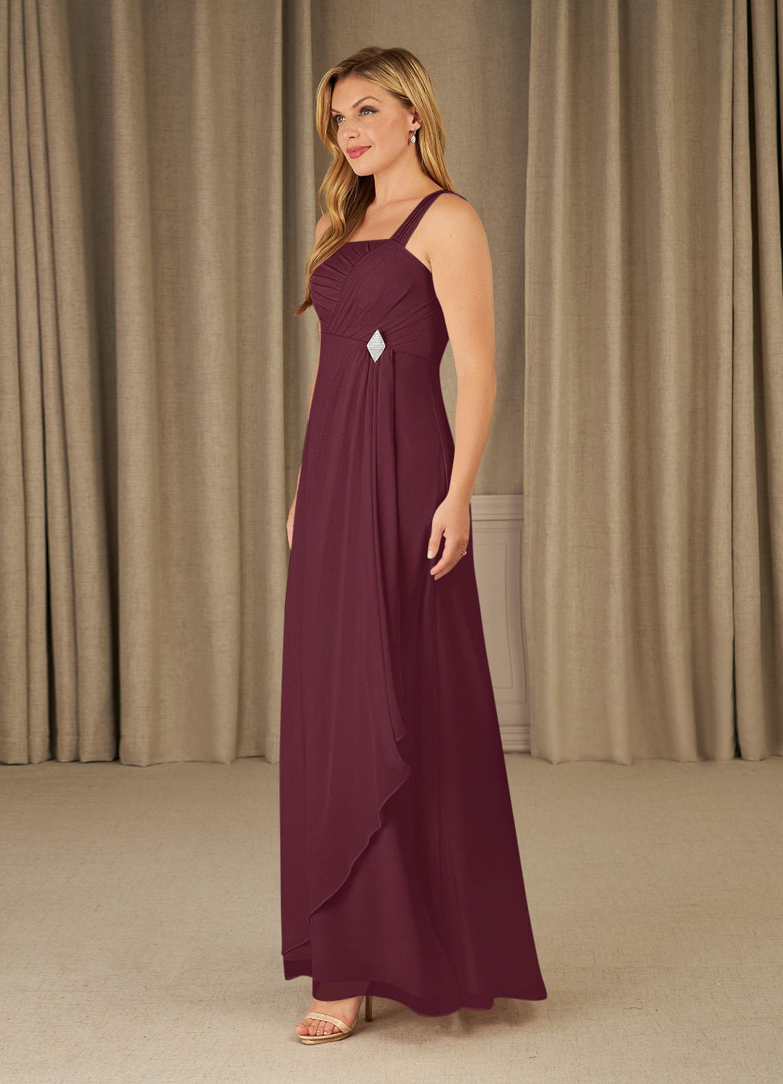 Cabernet Azazie Weisz Cabernet A-Line Square Neckline Pleated Chiffon ...