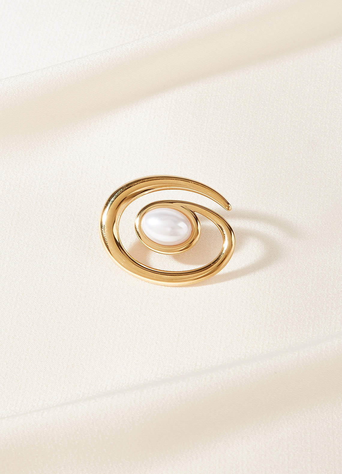 Pearl Swirl Brooch | Azazie AU