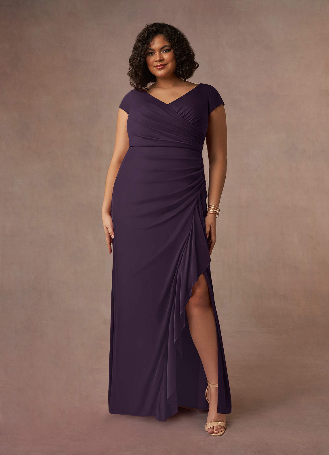 Plum Azazie Roya Plum Mermaid V-Neck Pleated Mesh Dress | Azazie