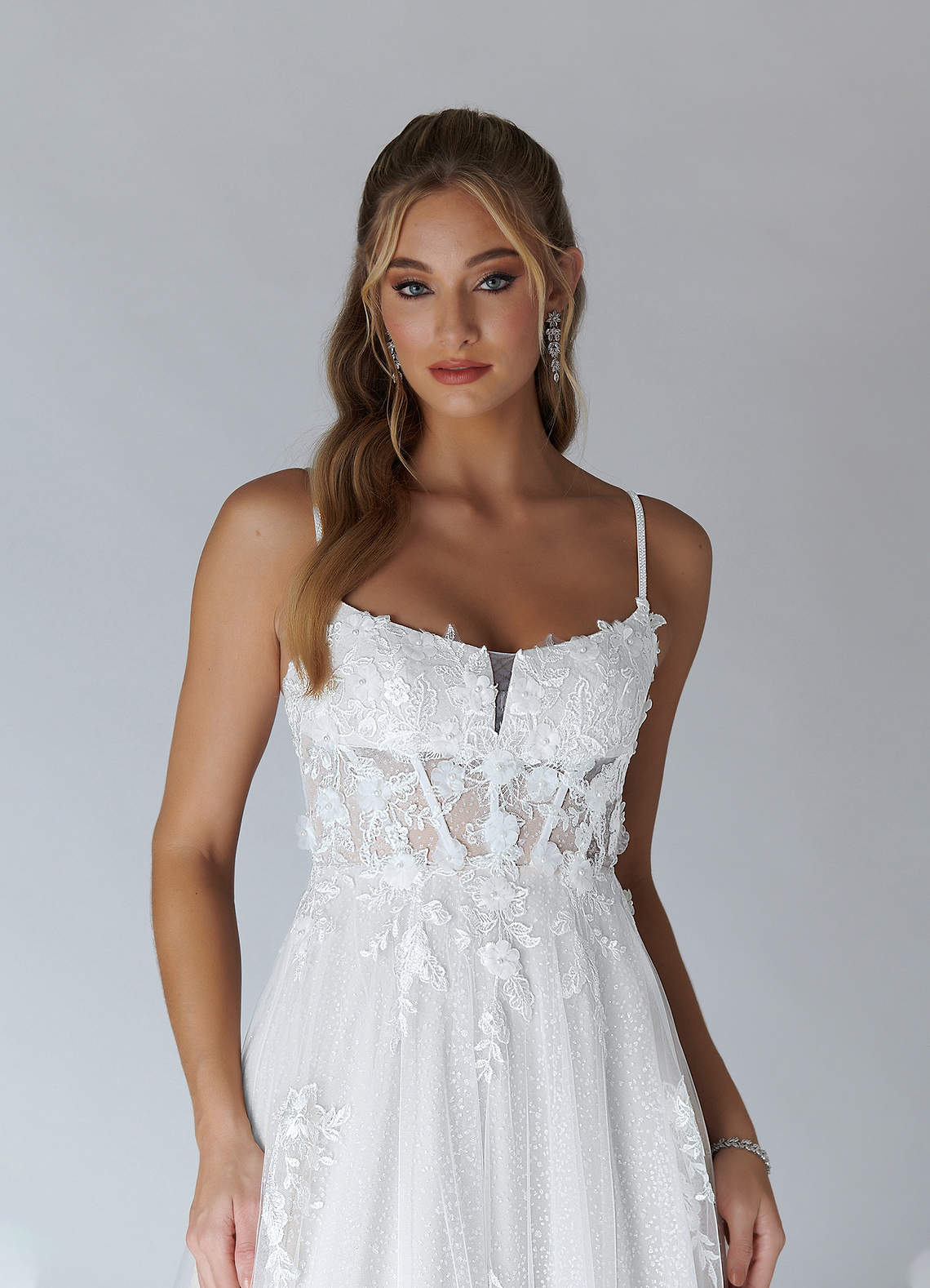 Diamond White Azazie Alondra A-Line Lace Tulle Chapel Train Dress | Azazie