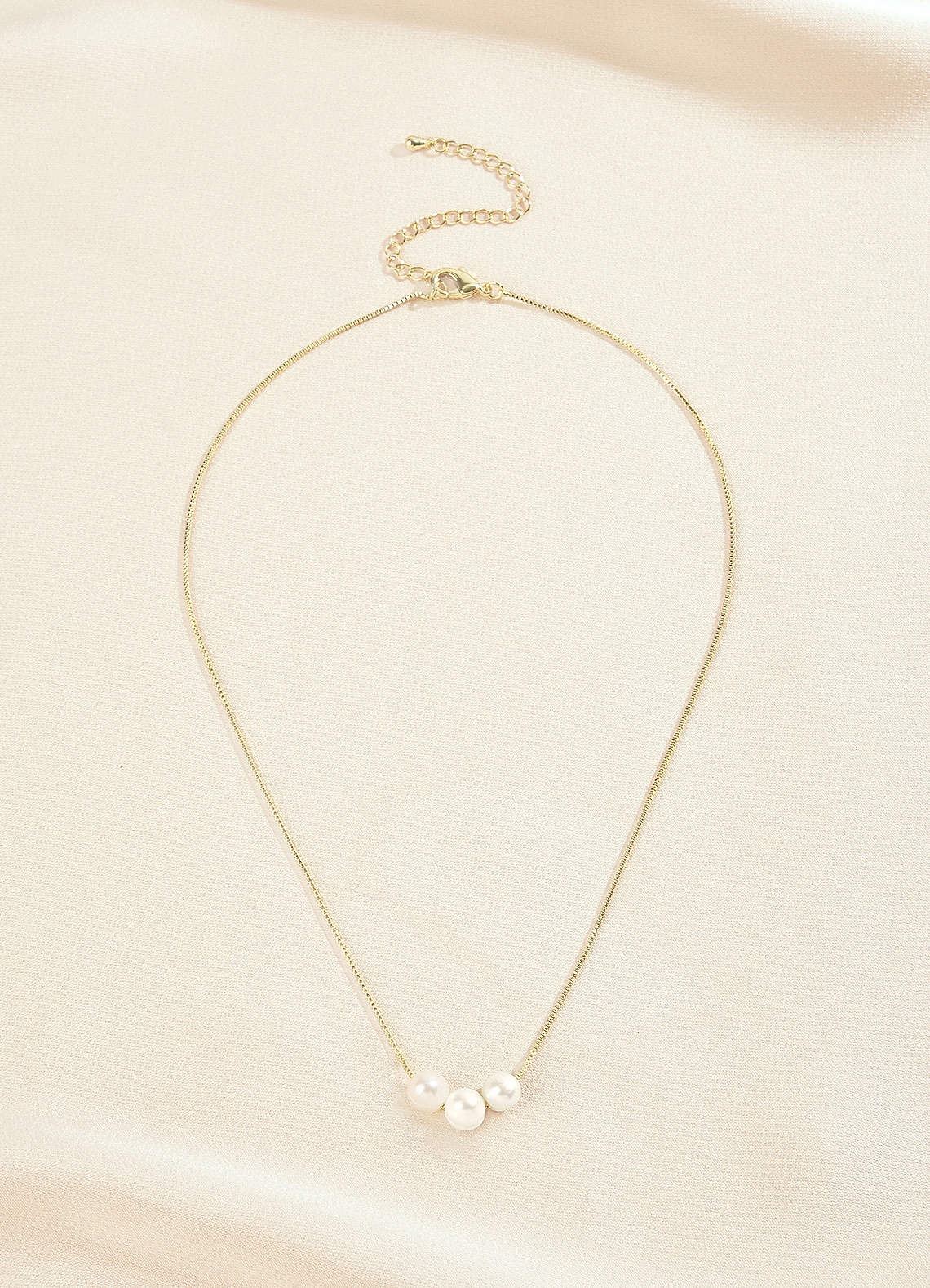 Pearl Trio Necklace | Azazie