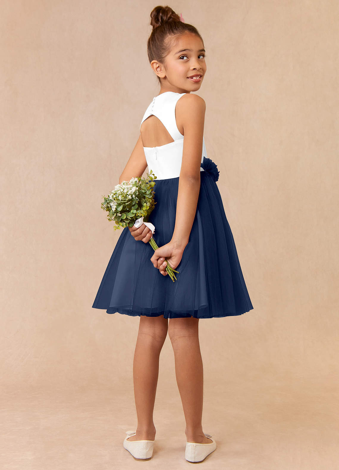 Diamond White/Dark Navy Azazie Loulou A-Line Sleeveless Tulle Knee ...