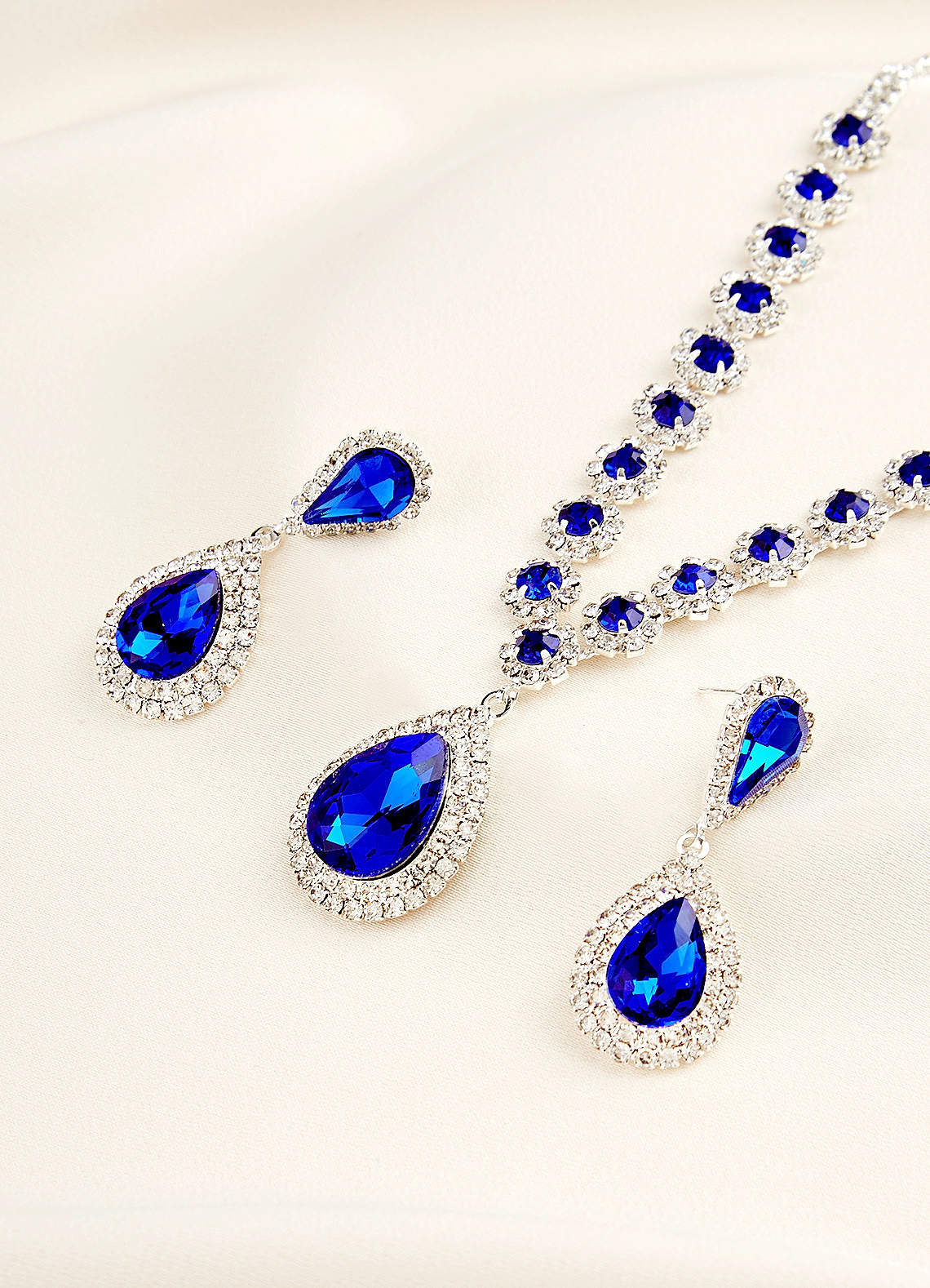 Sapphire Tear Drop Jewelry Set | Azazie