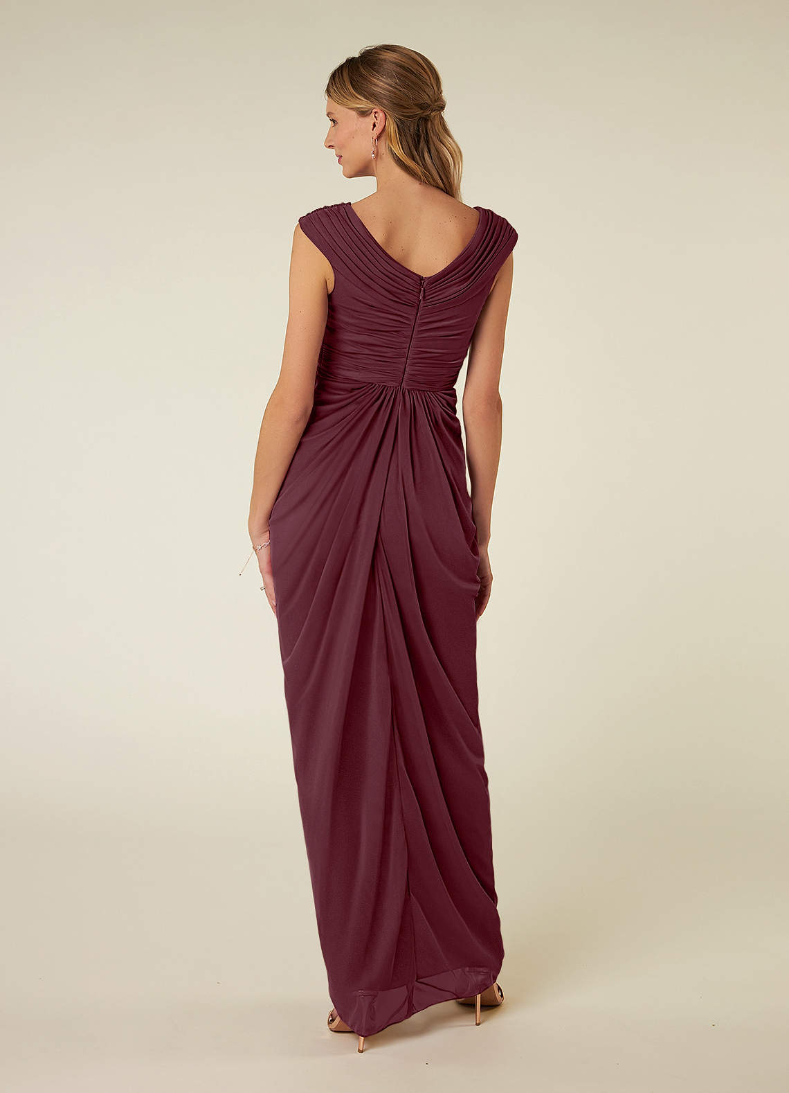 Azazie Lisolette Cabernet Sheath Pleated Mesh Dress | Azazie