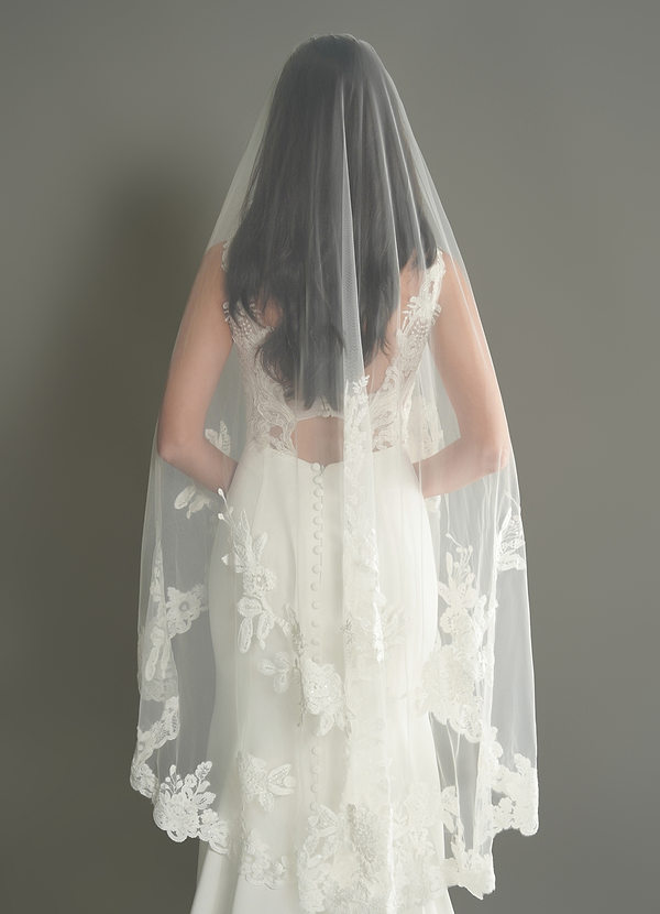Charity Lace Waltz Veil | Azazie CA