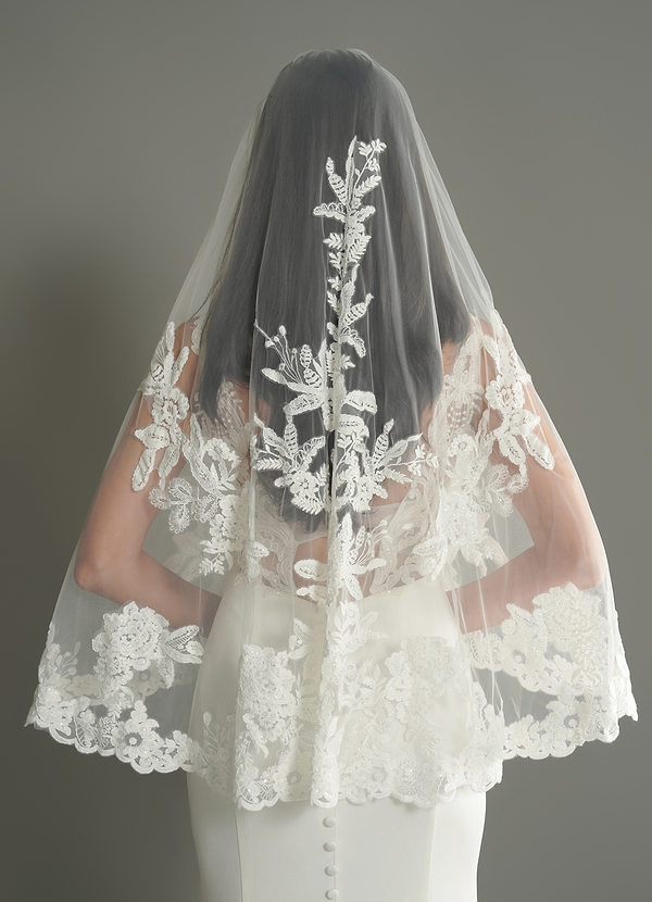 Charity Lace Hip Veil | Azazie AU